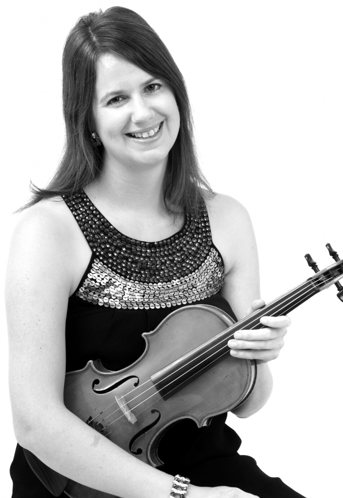 Sally Minchin ~ viola ~ Highly Strung String Quartet