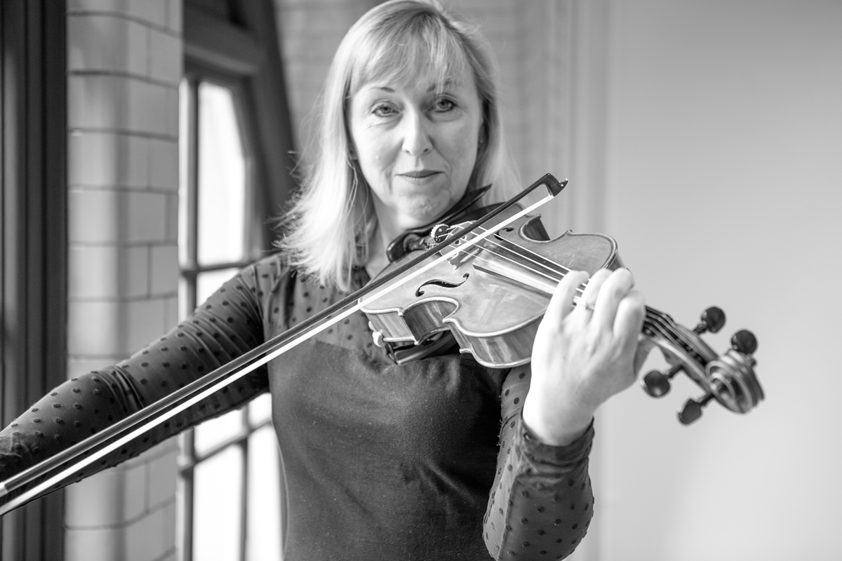 Clair Stanley ~ violin ~ Highly Strung String Quartet