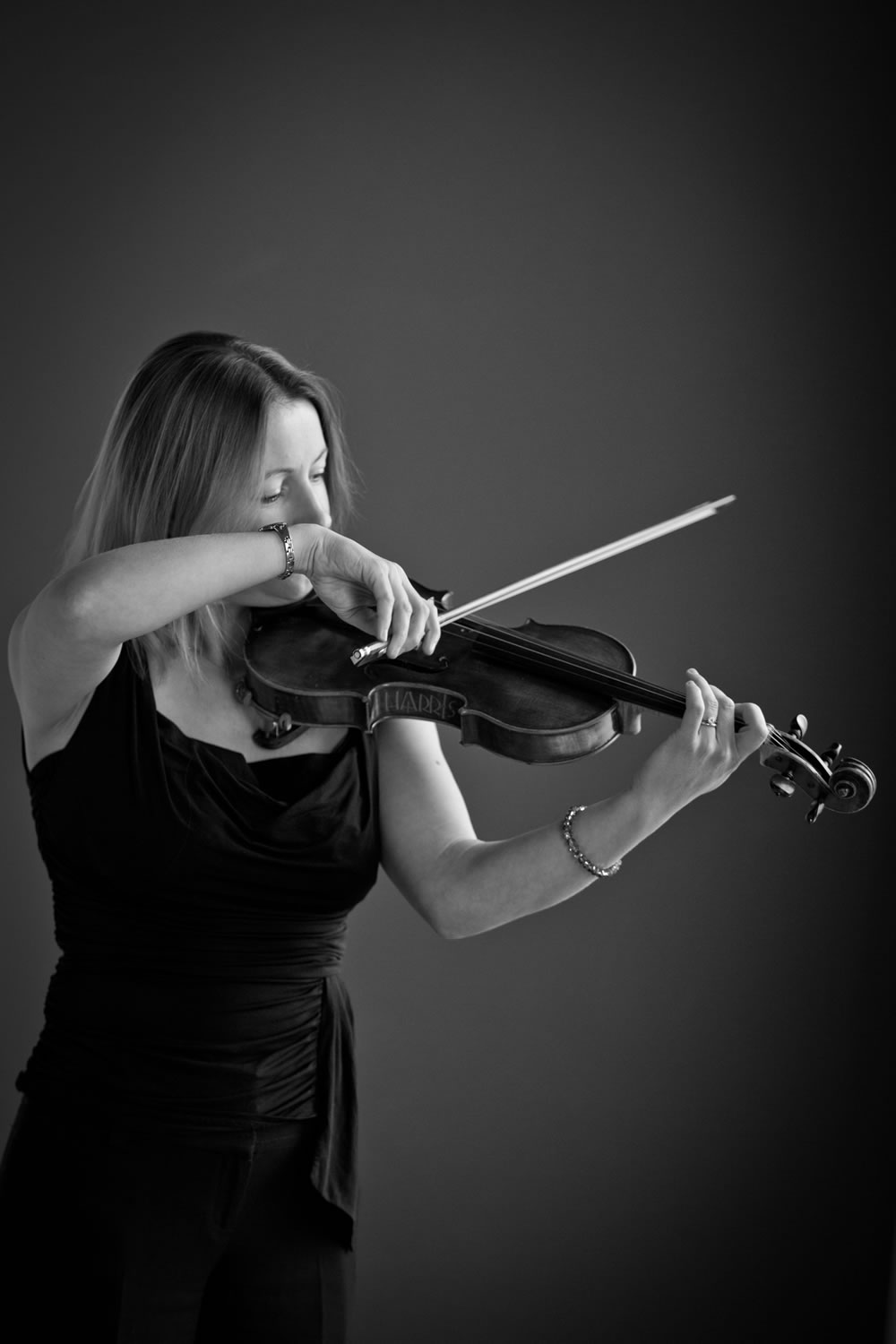 Claire Turk ~ violin ~ Highly Strung String Quartet